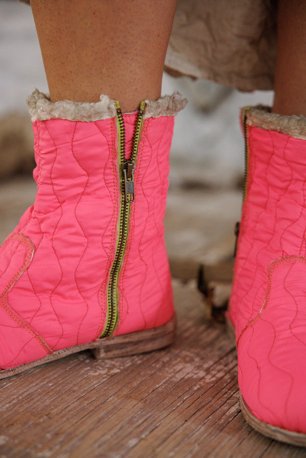 Quilted Ranchero Boots - 39 – Magnolia Pearl Clothing