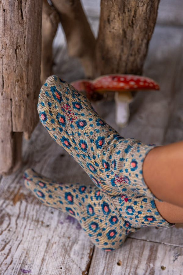 Floral Lil' Dipper Socks – Magnolia Pearl Clothing