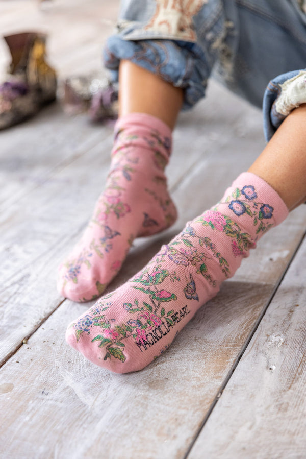Floral MP Socks – Magnolia Pearl Clothing